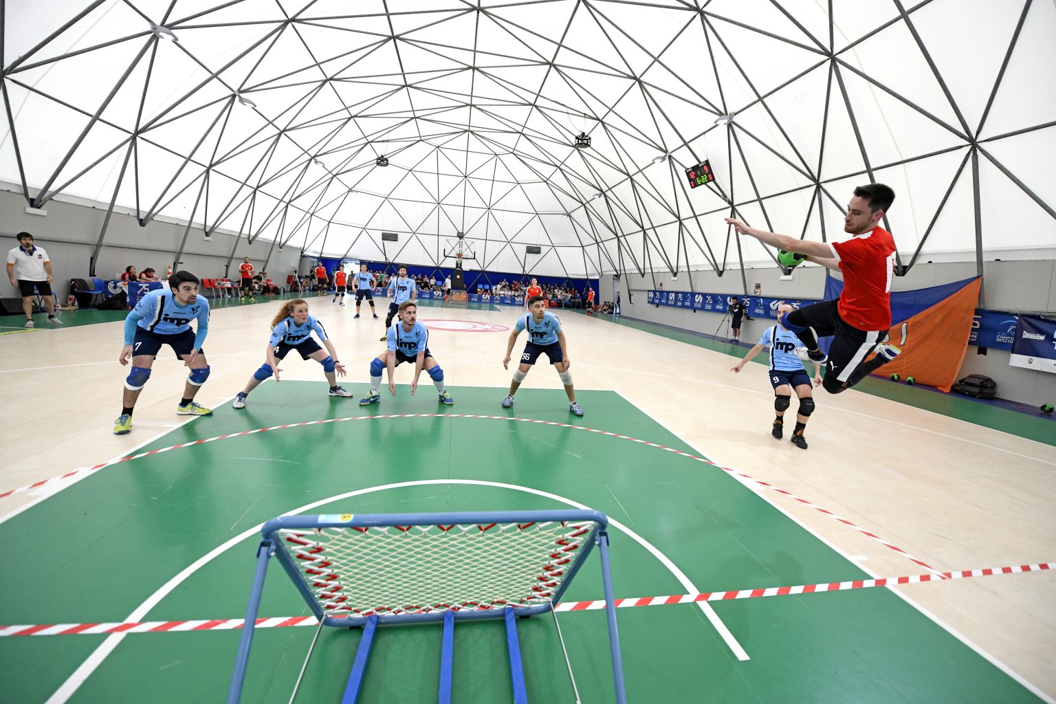 Fußball-Rückprallwand "Salta Motion Rebounder" im Test: Sinnvoll fürs ...